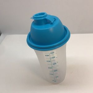 Tupperware | Kitchen | Tupperware Quick Shaker Blue Color | Poshmark